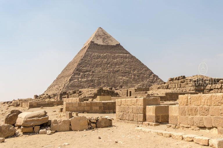 Pyramids and Their Mystical Significance in Vastu Shastra » Old Roots